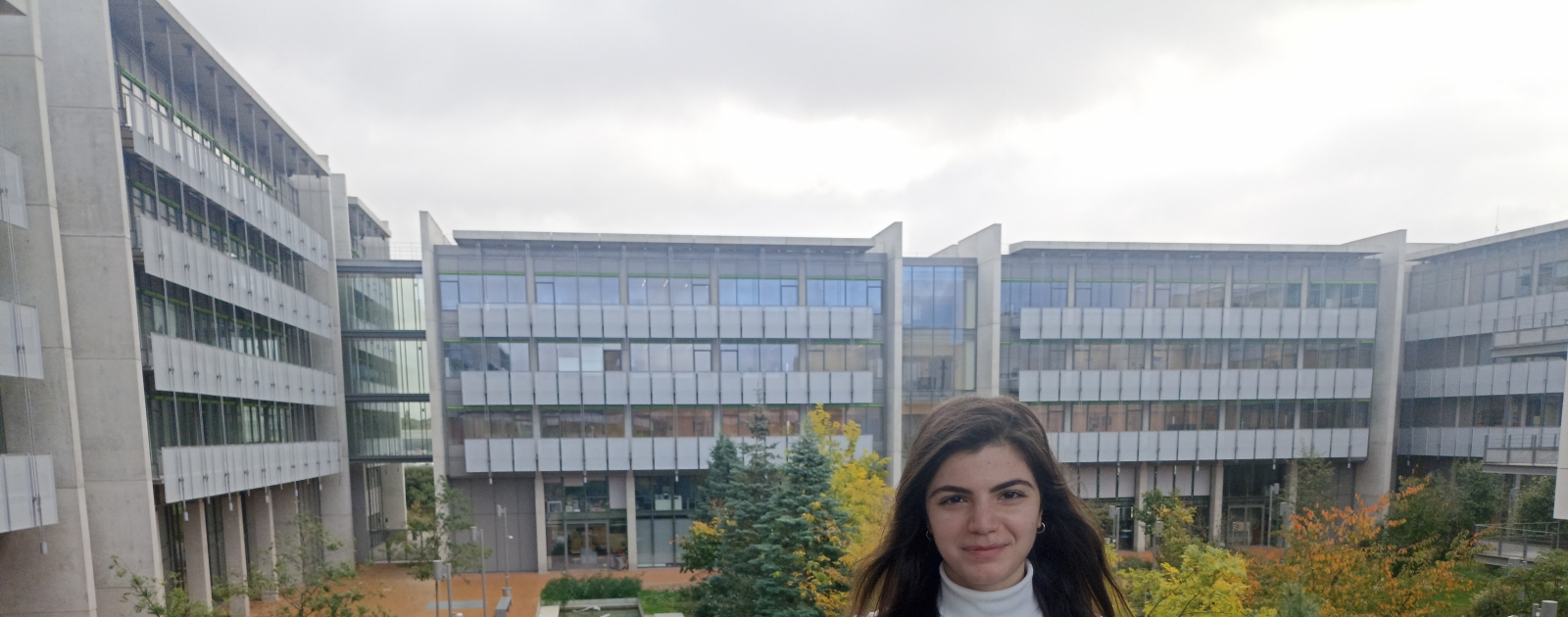 Hélène Maxcici, Beneficiary of the 2022 Deepmind Scholarship | Soutenir : École normale ...